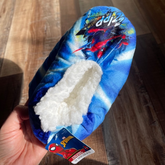 Marvel | Shoes | Marvel Spiderman Fuzzy Babba Slipper Socks Size 83 Nwt | Poshmark